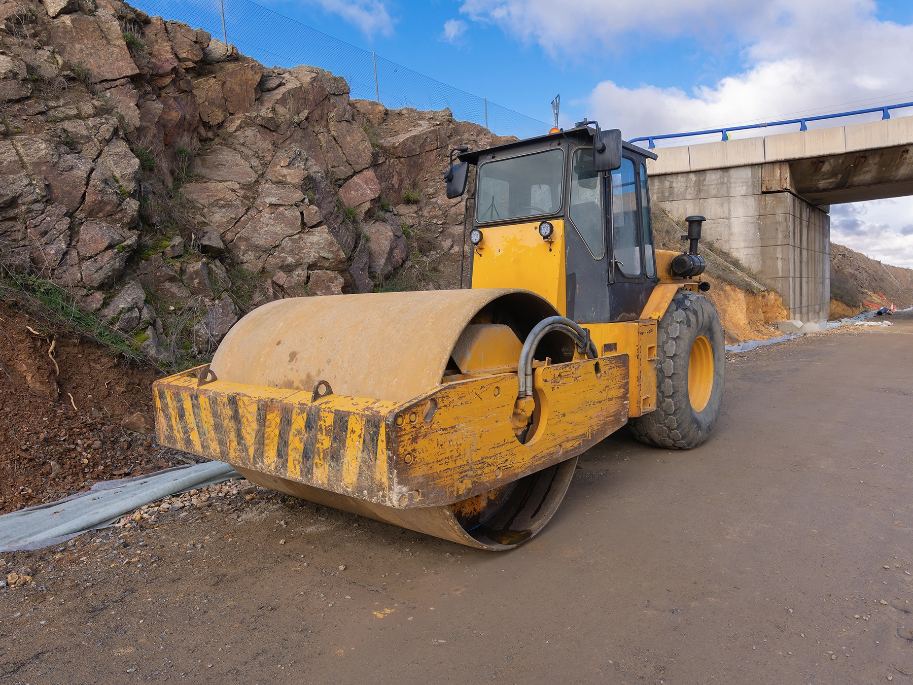 Roller Compactor Not Vibrating? DIY Fixes Back on Track - Roller Compactor
