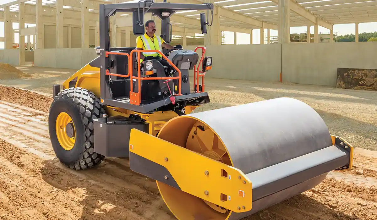 How To Operate A Compactor? General Advice And Warnings - Roller Compactor