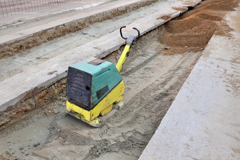 Different Types of Soil Compaction Equipments - Roller Compactor